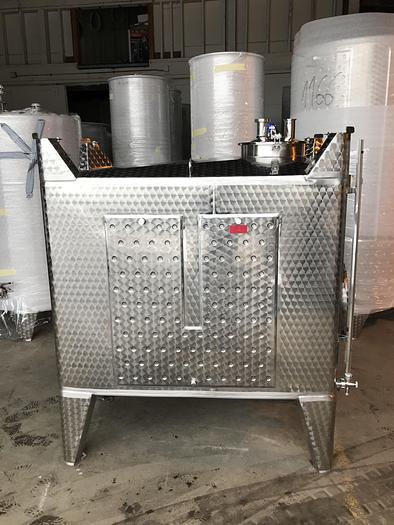 265 Gallon jacketed square stackable storage tote tank | Valiant Industries