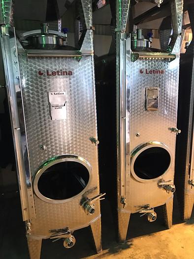 528 gallon jacketed square stackable storage tank | Valiant Industries