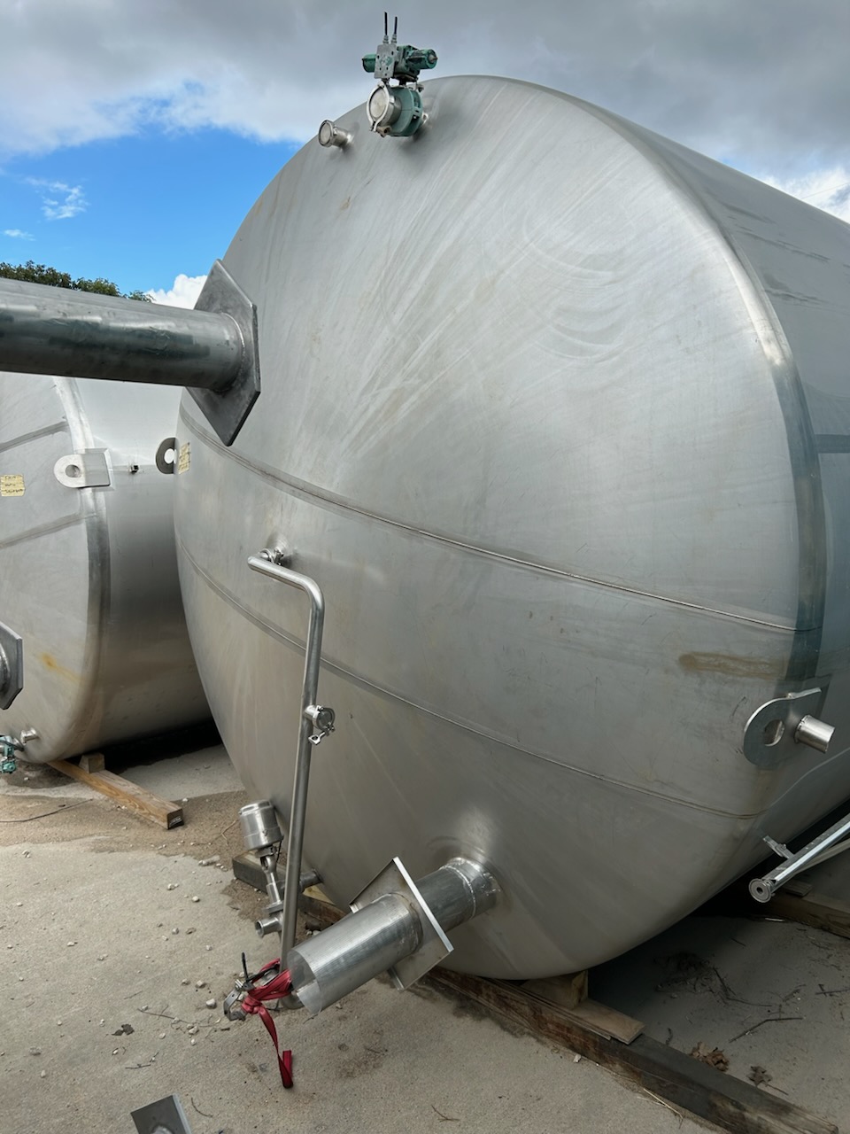 6000 Gallon Stainless Steel Mix Tank | Valiant Industries