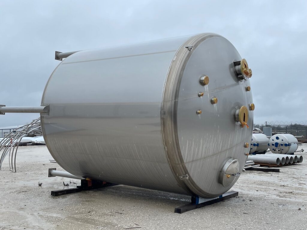 10000 Gallon Mix Tank | Valiant Industries