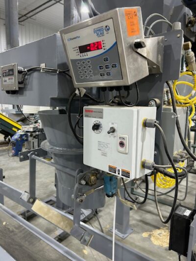 Express Scale Volumetric Bagging System | Valiant Industries