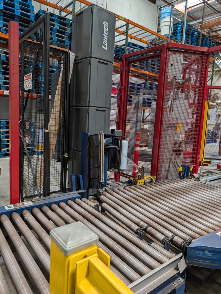 Lantech Q1000 Stretch Wrapper | Valiant Industries