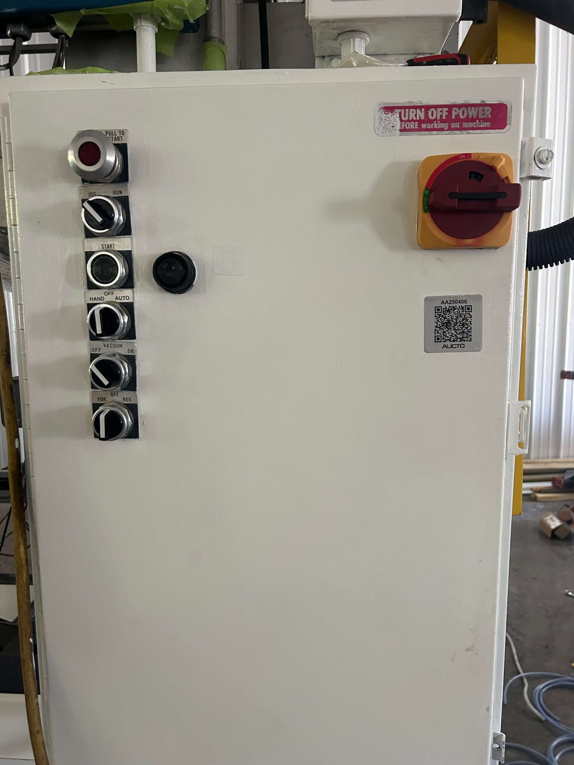 SWF TF400V Tray Former | Valiant Industries