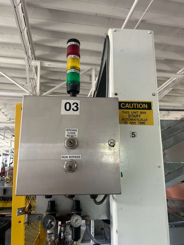 SWF TF400V Tray Former | Valiant Industries