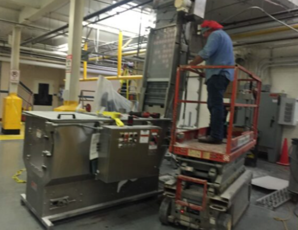 Sidel Cap Feeder and Elevator | Valiant Industries