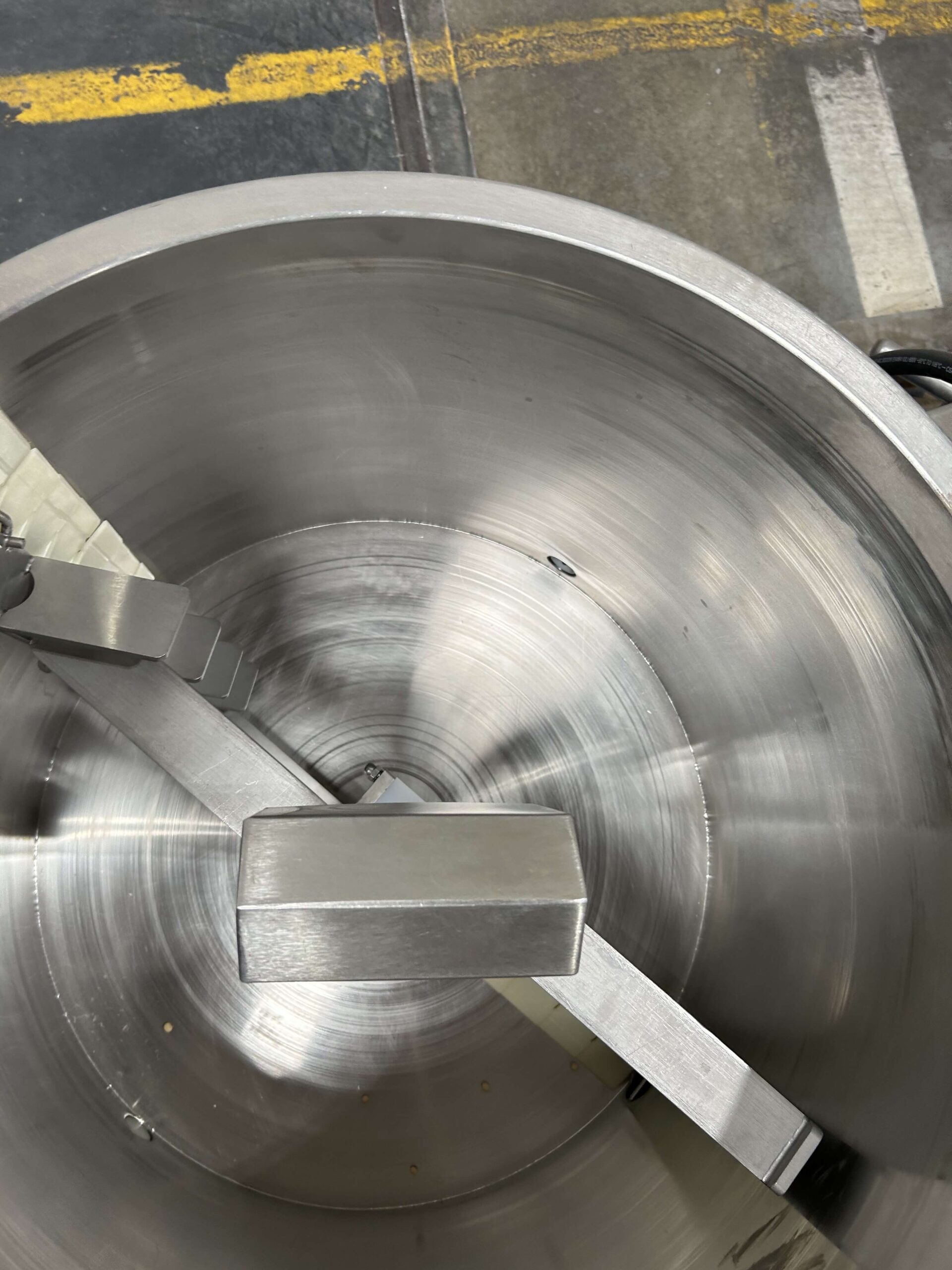 Electric Scrape Side Melter | Valiant Industries